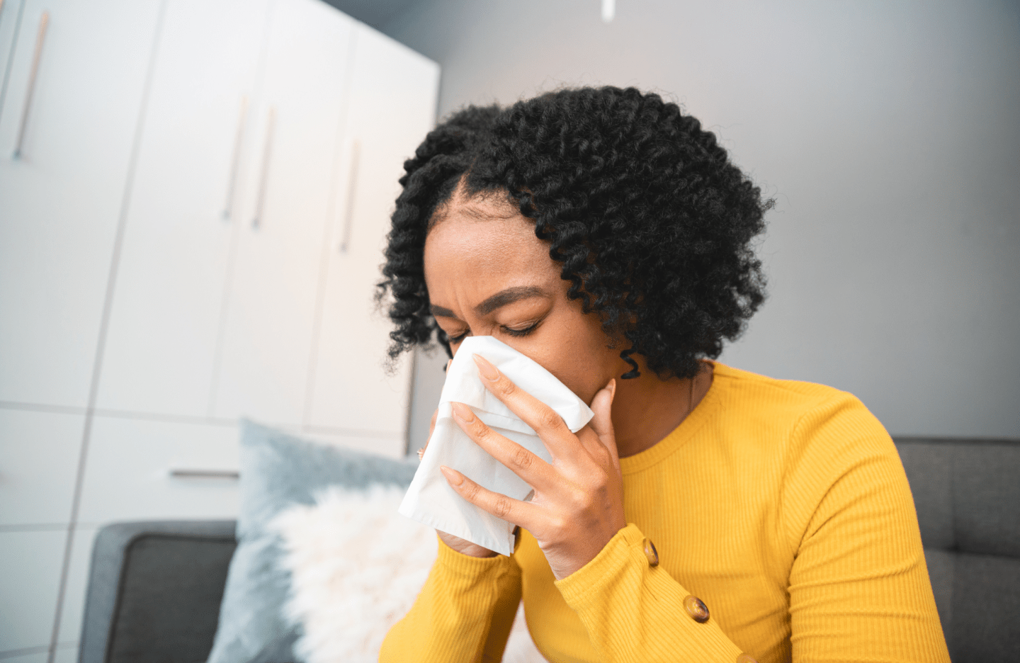 Why Allergies Might Be Causing Your Dark Under-Eye Circles – Soul Space